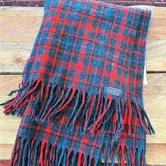 Pendleton | Bedding | Vintage Pendleton Plaid Wool Blanket | Poshmark